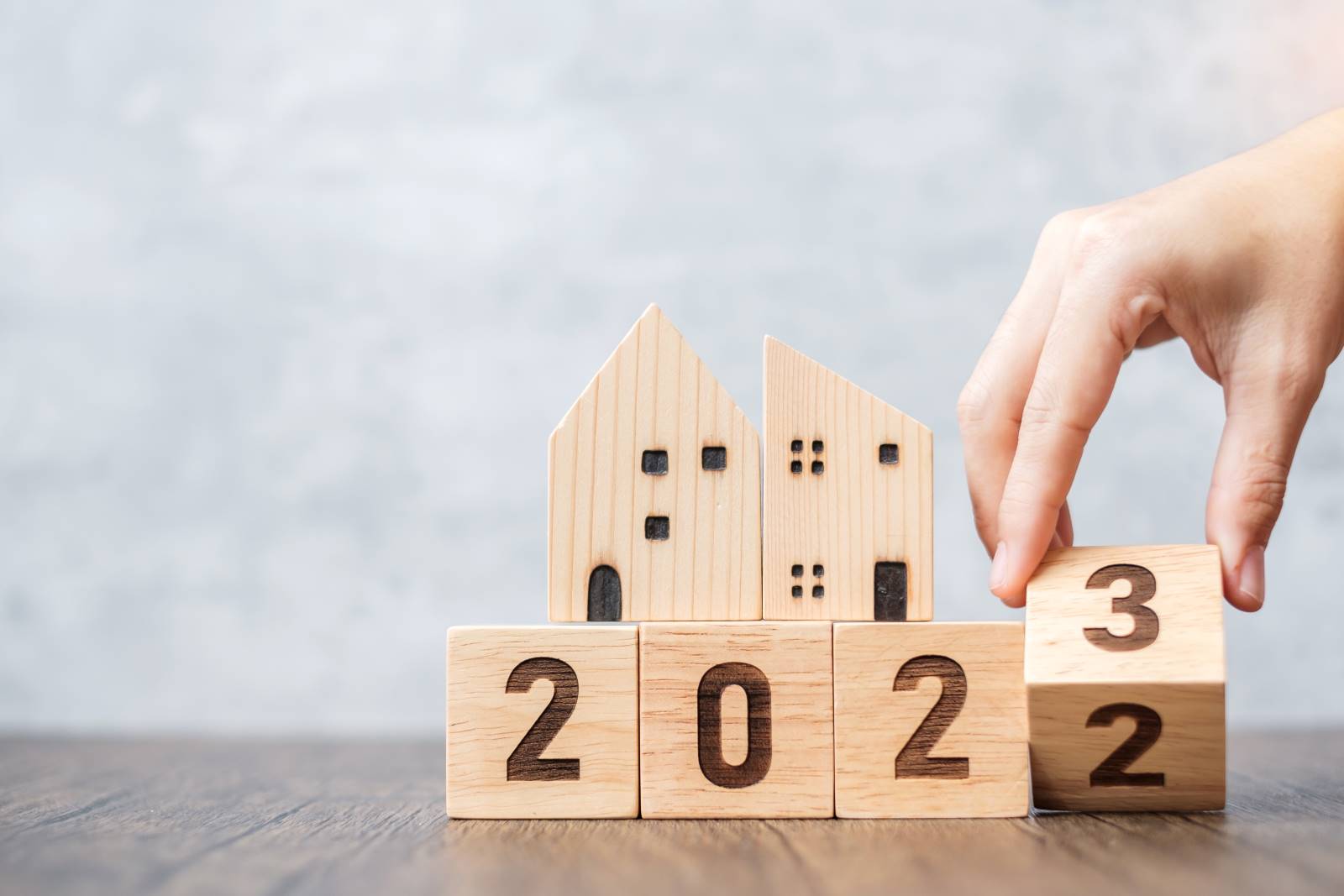 How to overcome a new real estate crisis? - arch.cat